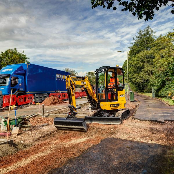 New JCB 25Z-1 & 26C-1 Mini Excavators | Scot JCB
